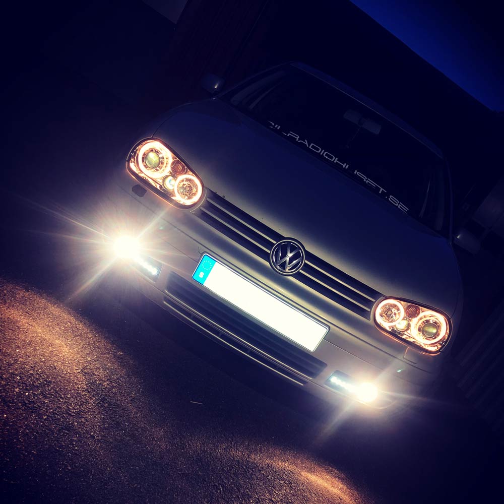 Headlights Angeleyes Chrome VW Golf 4
